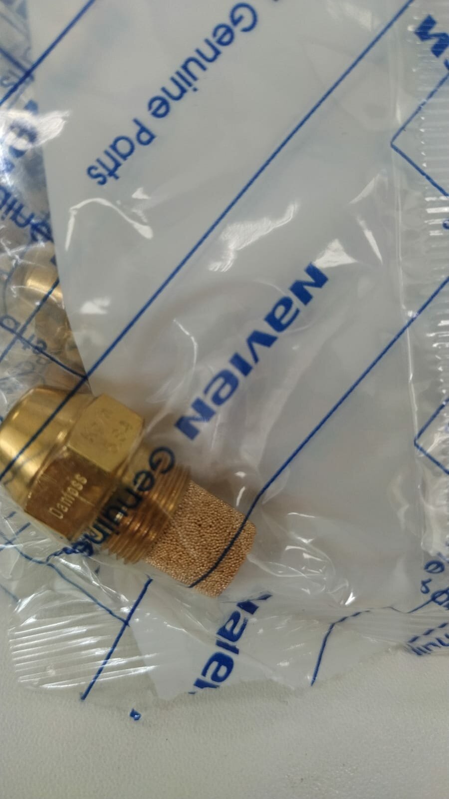 Форсунка на дизельное топливо Navien LST 50-60K-R (1.50*60H) ( 2 шт ) ( арт 20010495A)