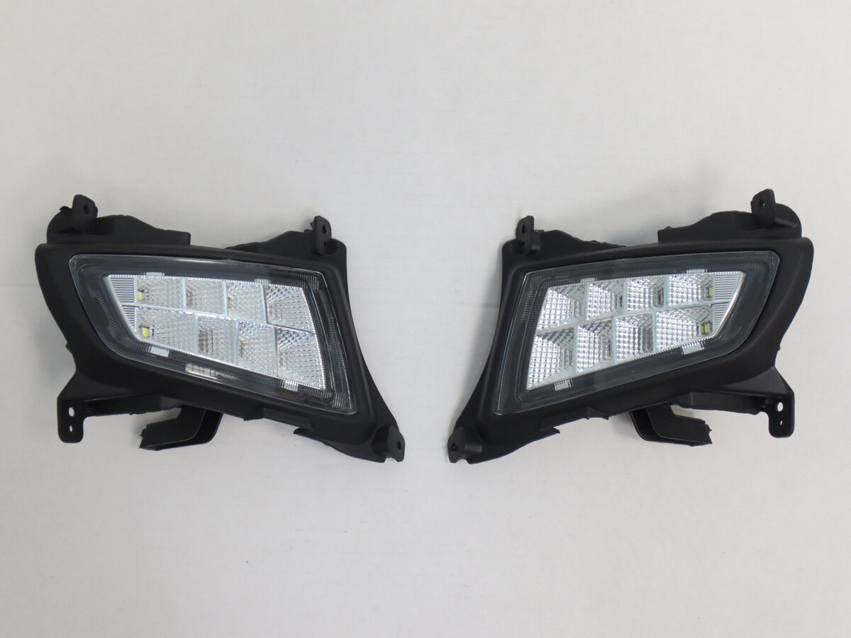 Ходовые огни Лада Приора 2 рестайлинг (HY-174-9)