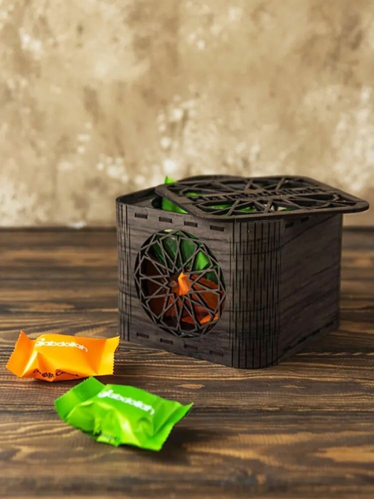 Конфеты HAJABDOLLAH из пишмание "Фруктовый ларец" ассорти со вкусами апельсина и дыни во фруктовой глазури 200г