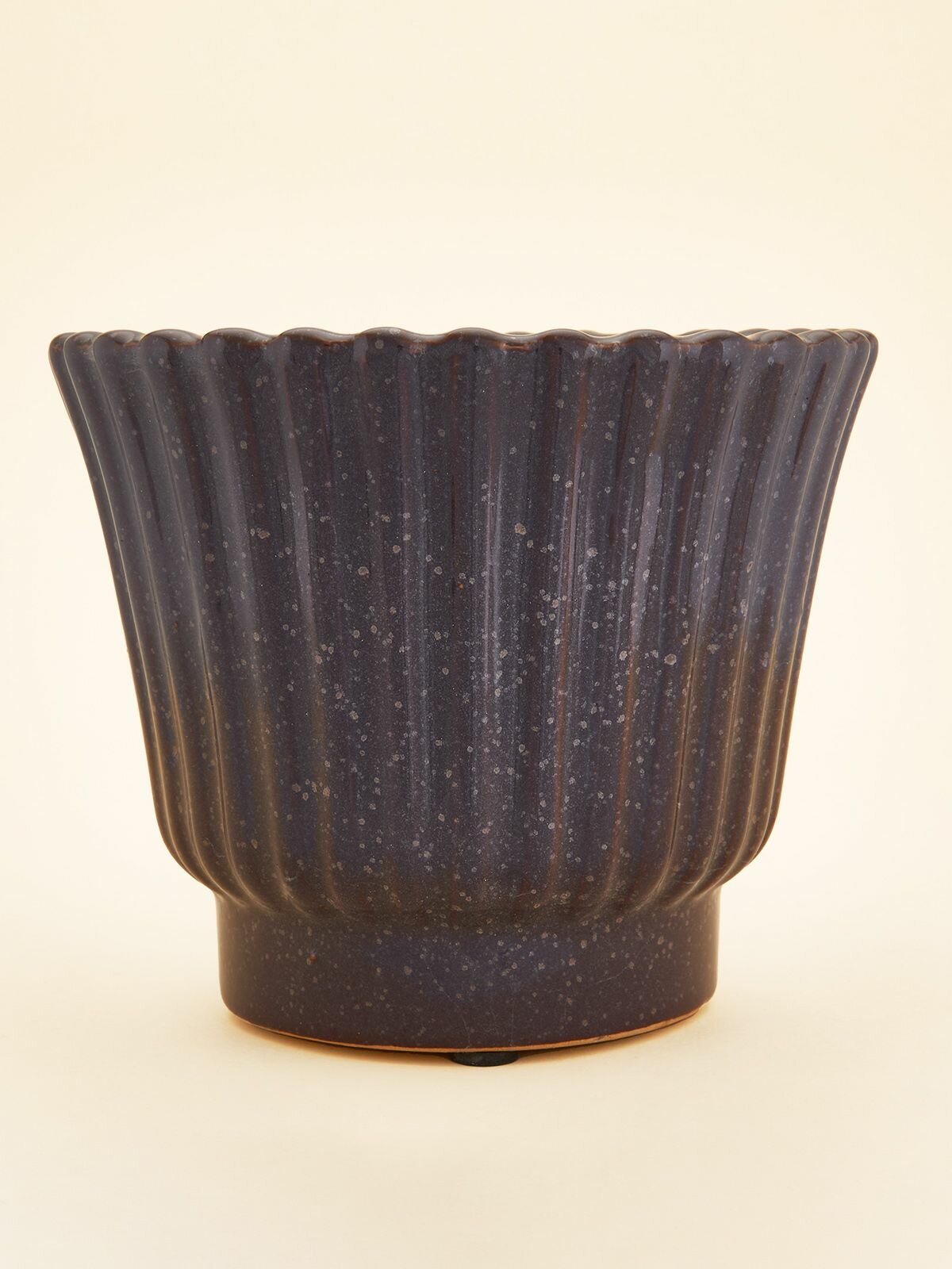 Керамическое кашпо TUDOR ENGLAND, 16,5X13,5 см, цвет гранит