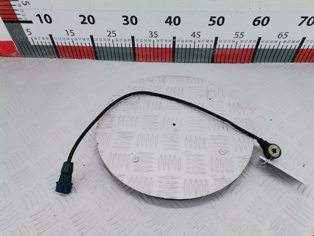 Датчик детонации Audi A4 B5 054905377G арт. 1691421