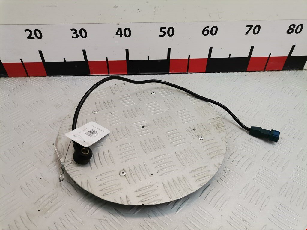 Датчик детонации Audi A4 B5 054409377G арт. 1472432