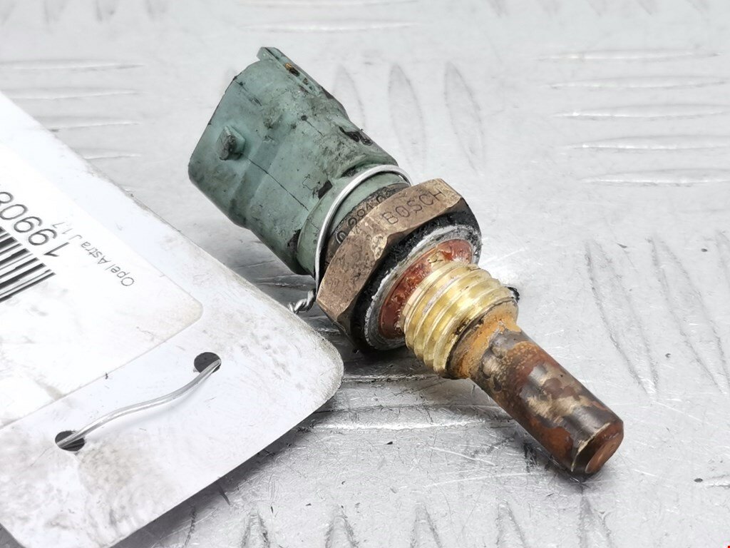 Датчик температуры охлаждающей жидкости Opel Astra J 093342219 арт. 1990875