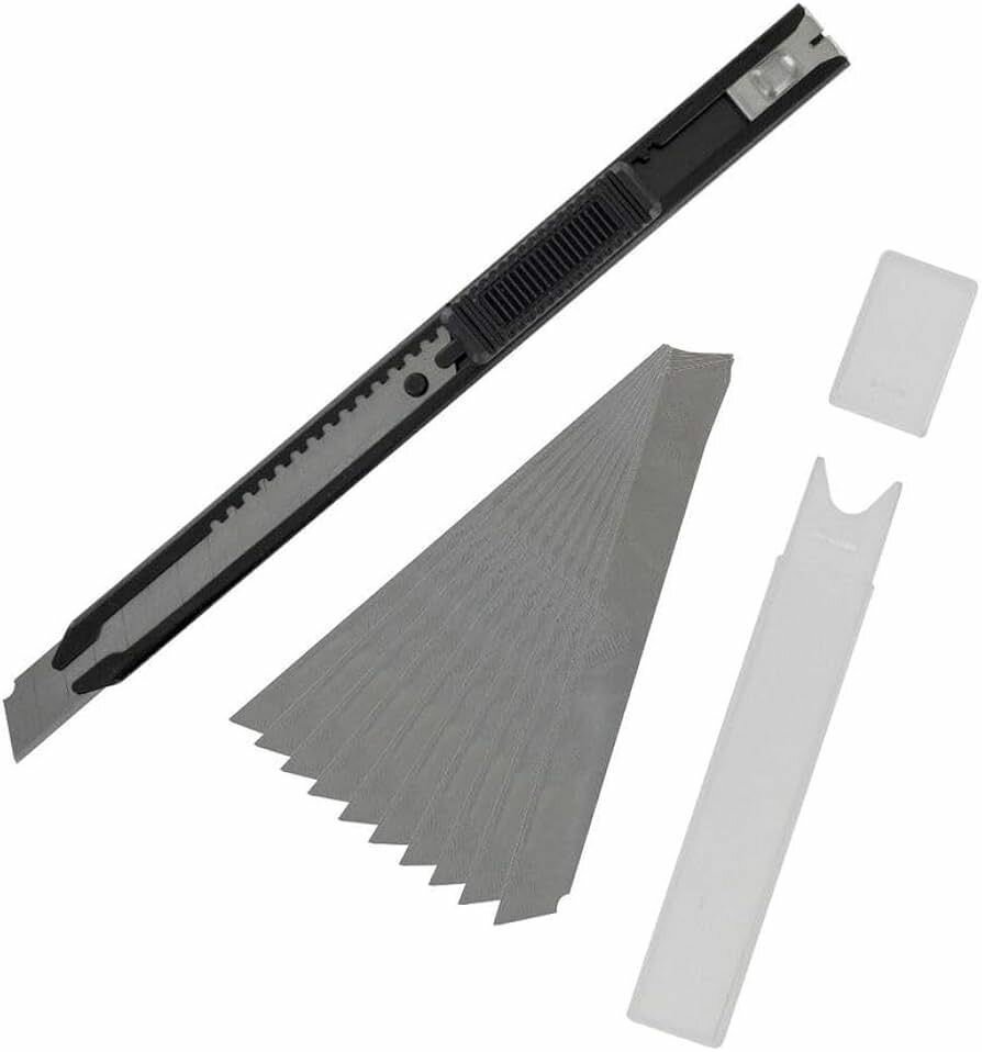 Выдвижной тонкий нож для моделирования + 10 лезвий Vallejo Slim Snap-Off Knife & 10 Blades