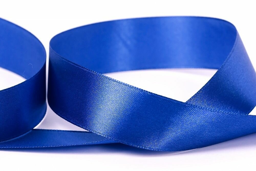 Атласная лента для рукоделия и шитья ширина 2,5 см. - 27 метров. цвет синий