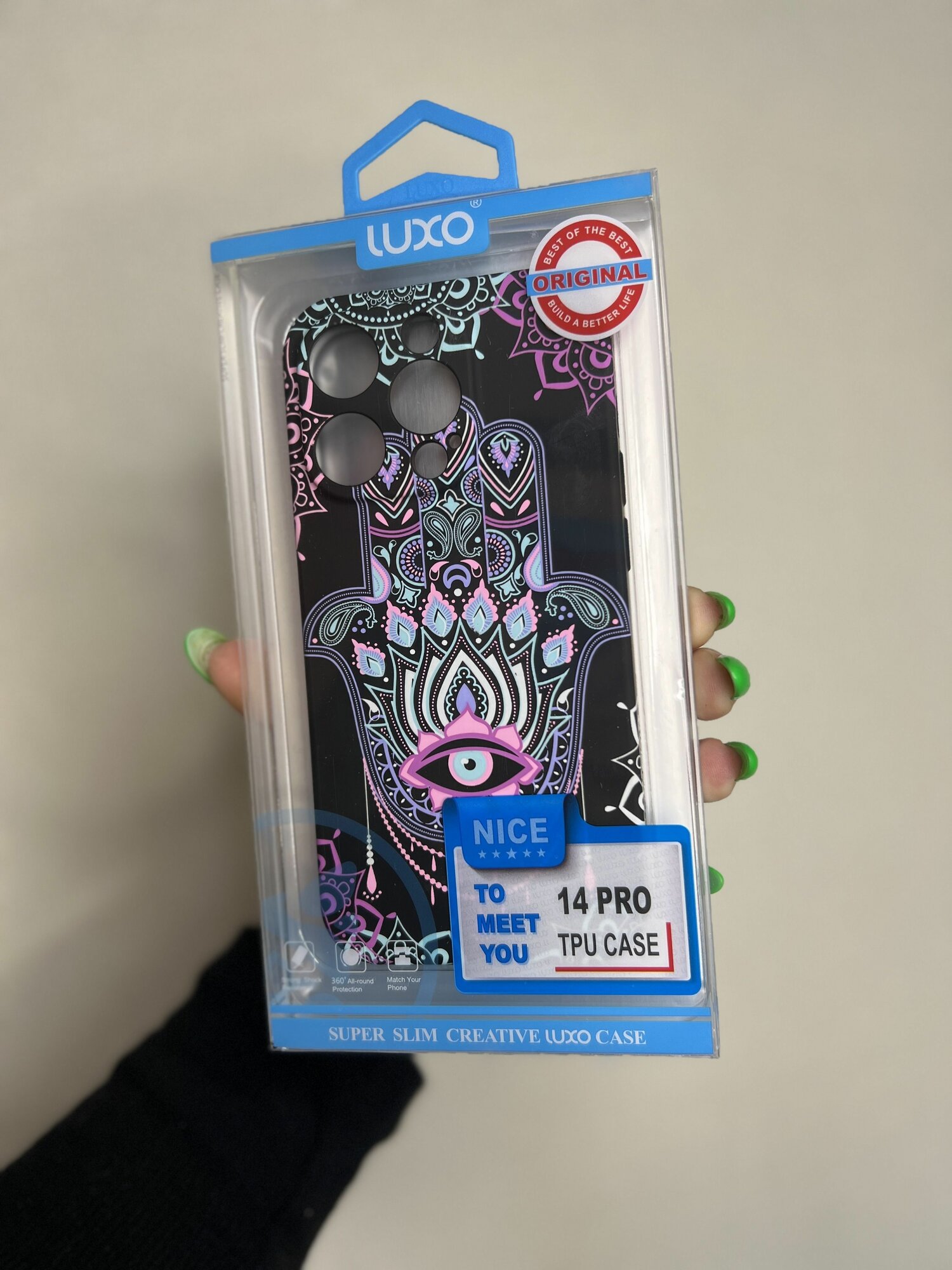 Чехол на iPhone 14 Pro — фото 1