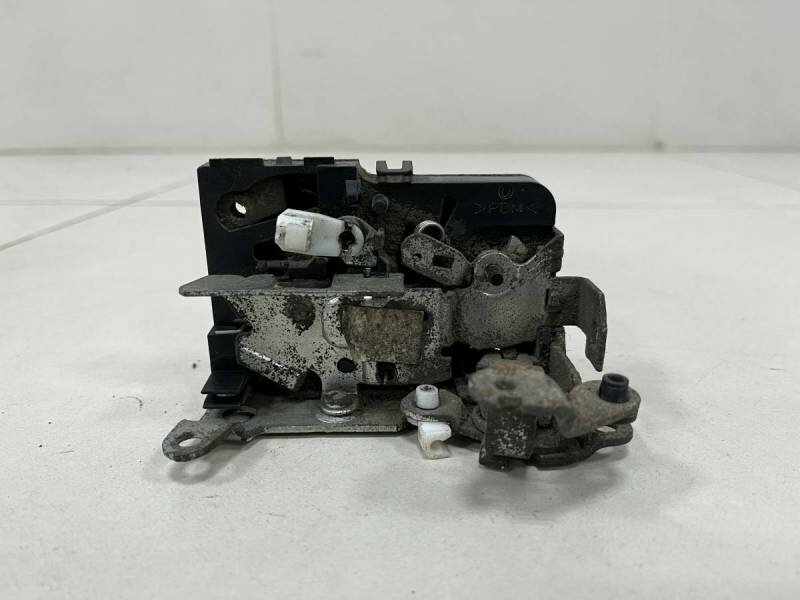 Замок двери задней правой Renault Logan 1 2005-2014 кат.номер: 8200928499