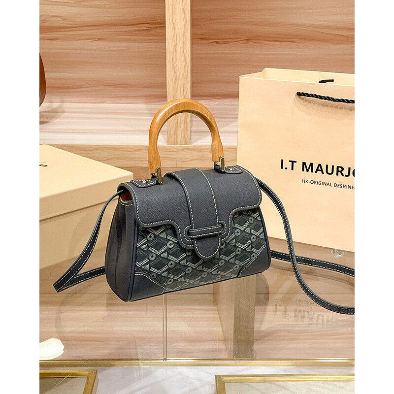 Сумка мессенджер