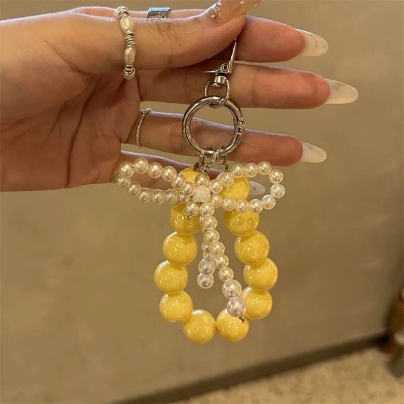Подвеска для телефона с цветными бусинами и милым бантом в Корейском стиле, Очаровательная цепочка, ремешок, аксессуары для телефона для iPhone, Samsung, брелок для камеры, Airpods Yellow