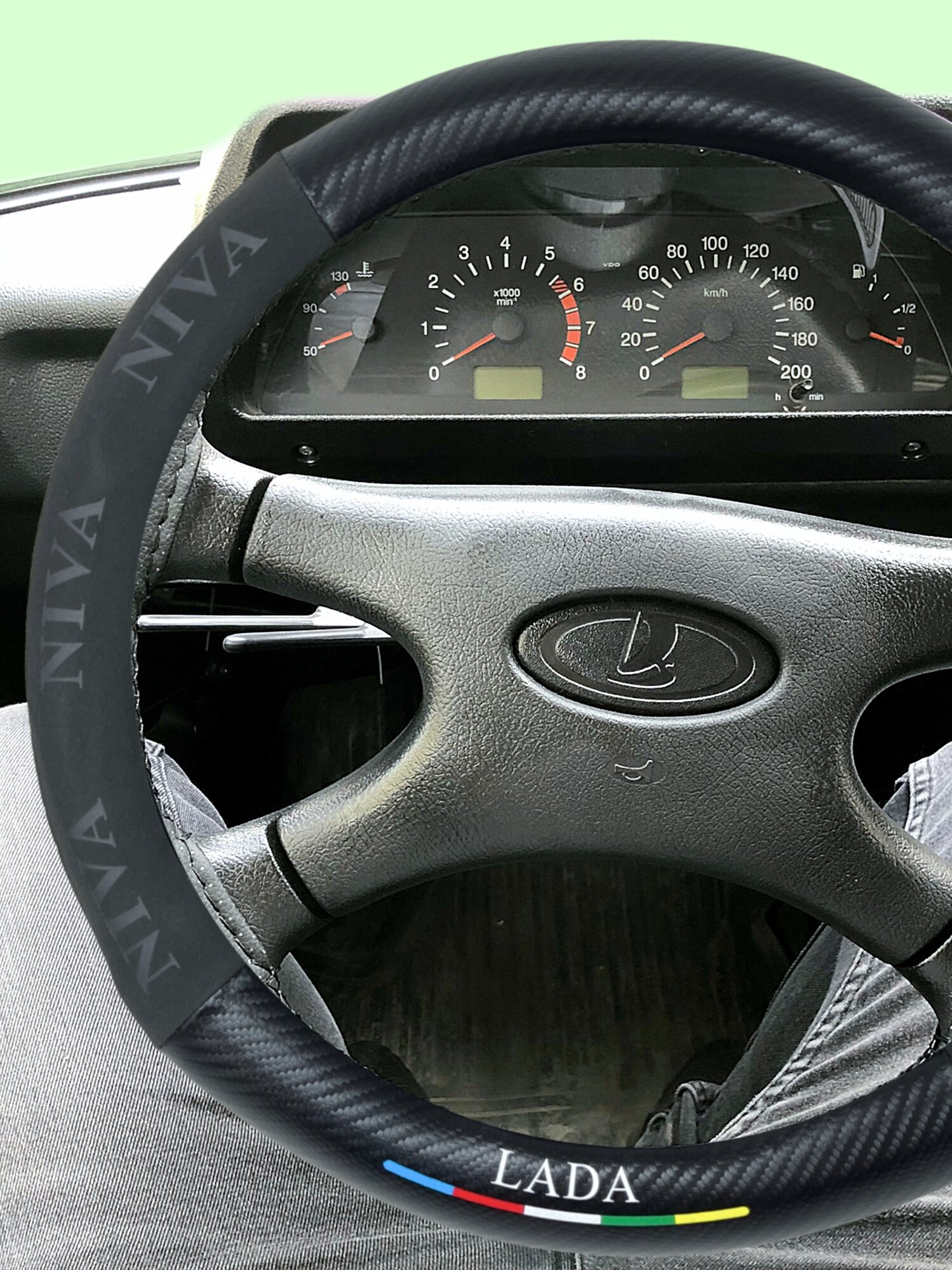 Чехол на руль Lada Niva Экокожа-Карбон