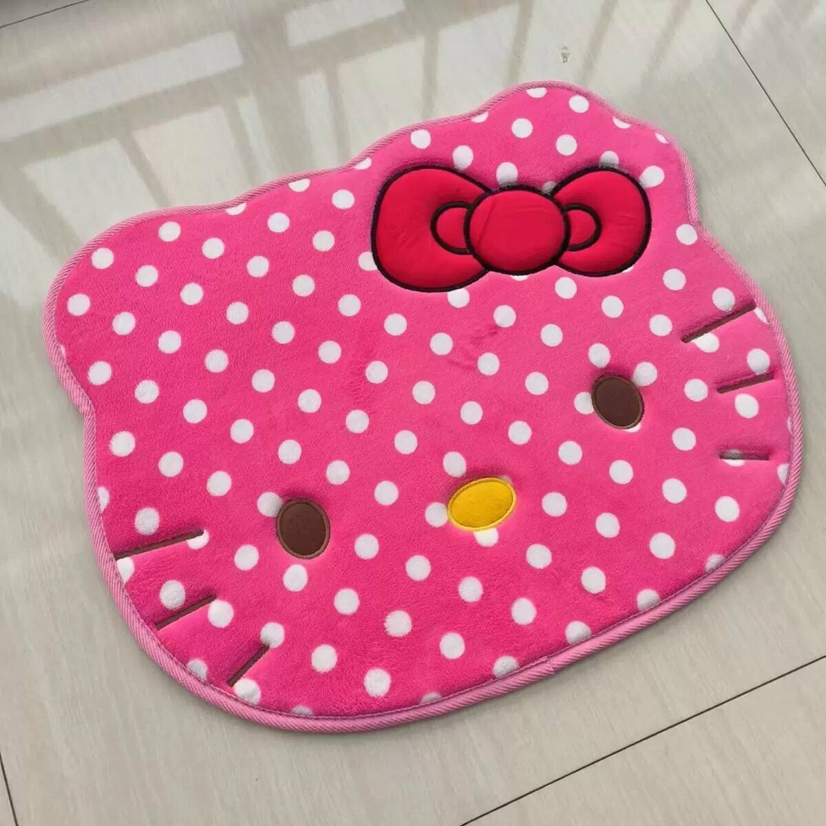 Дизайнерский плюшевый коврик Sanrio Hello Kitty, мягкий коврик для двери, коврик для дома, гостиной, ванной комнаты