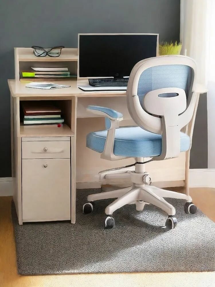 Детское компьютерное кресло , ортопедическое, съёмная подставка для ног, дополнительный чехол в цвет кресла, Регулируемые подлокотники, гравитационное колесо