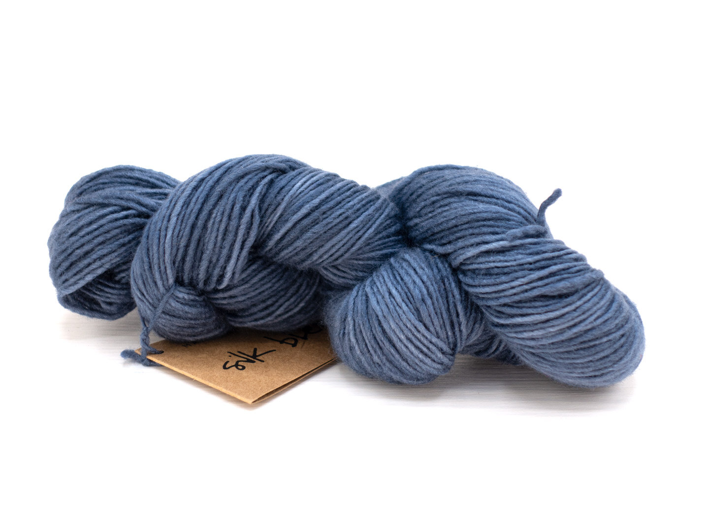 Пряжа Manos del Uruguay Silk Blend, 50г/135м, цвет SB3064 Pewter, 70% меринос экстрафайн, 30% шёлк