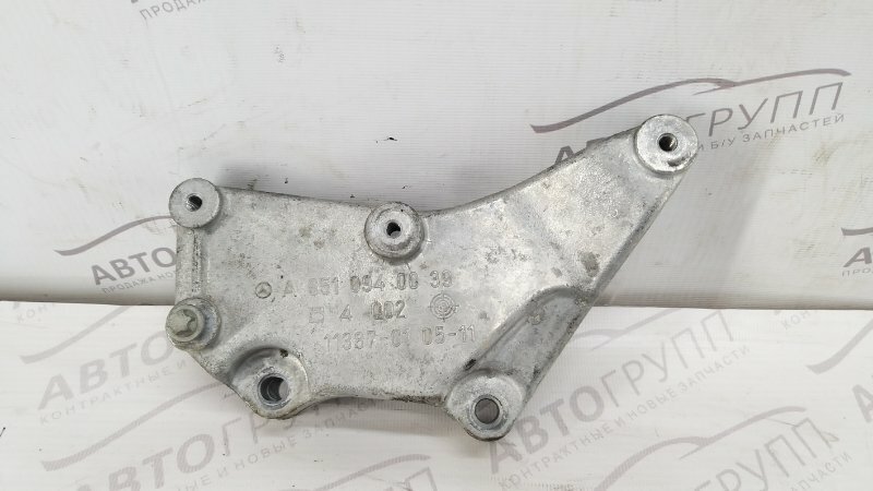 Кронштейн впускного коллектора MB GLC Coupe 250D C253 W253 X253 A6510940039