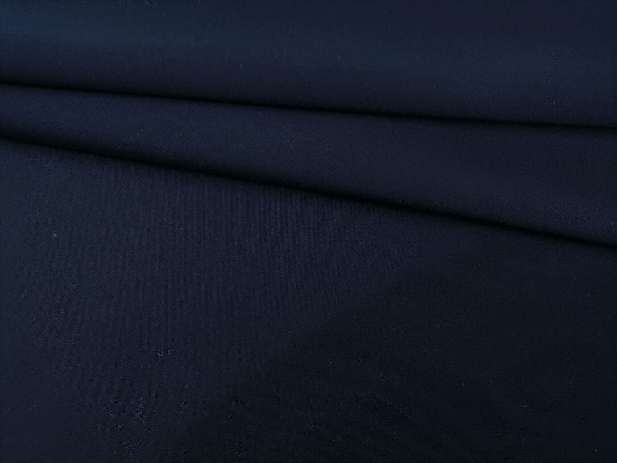Ткань Шелк атласный тёмно-синего цвета 42517