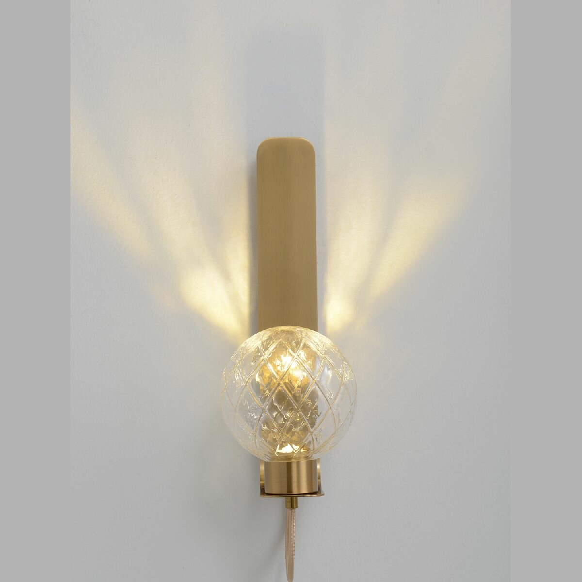 Бра Crystal Lux BELLA AP1 BRASS LED цвет латунь 5 Вт модерн плафон металл — фото 1