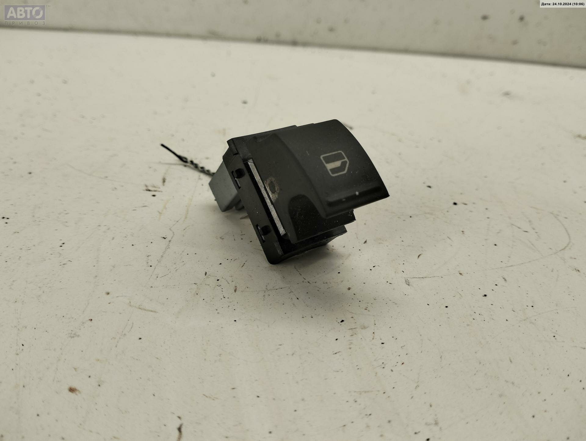 Кнопка стеклоподъемника заднего левого Volkswagen Passat B6