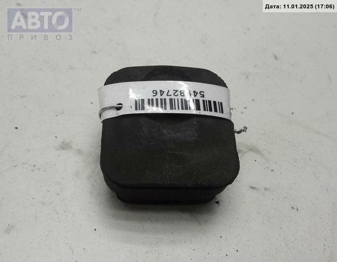 Кронштейн радиатора Volkswagen Passat B5