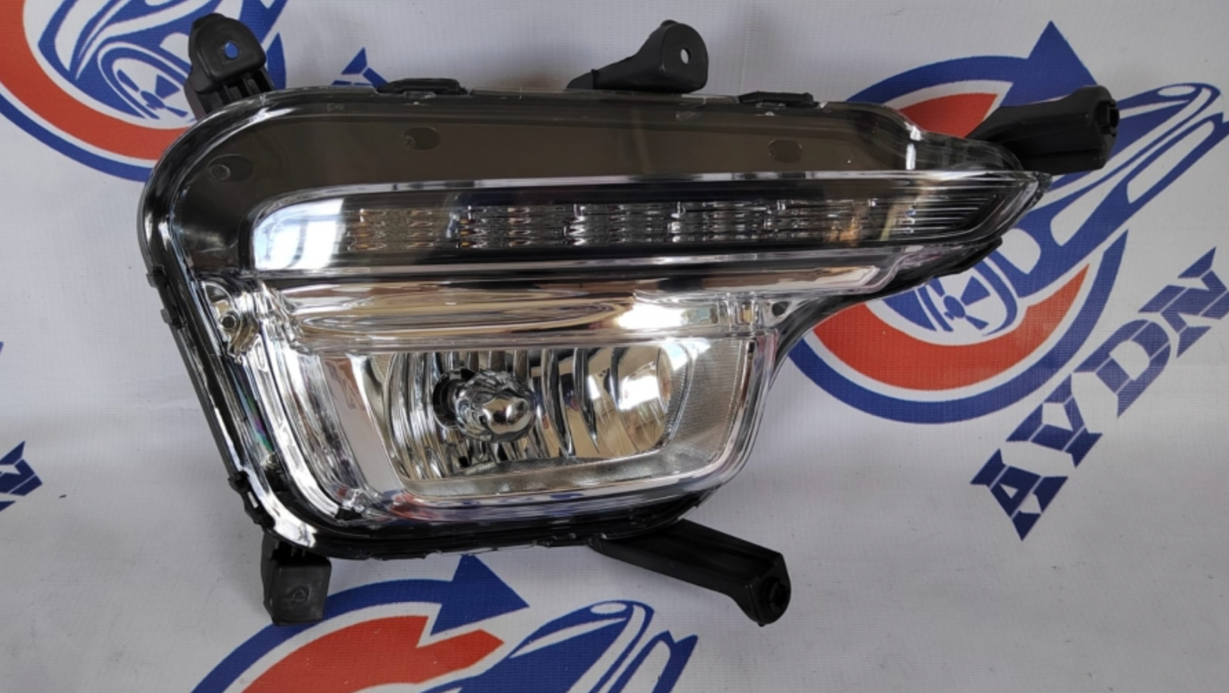 Фара противотуманная правая KIA RIO III 15-17 LED производитель Jorden