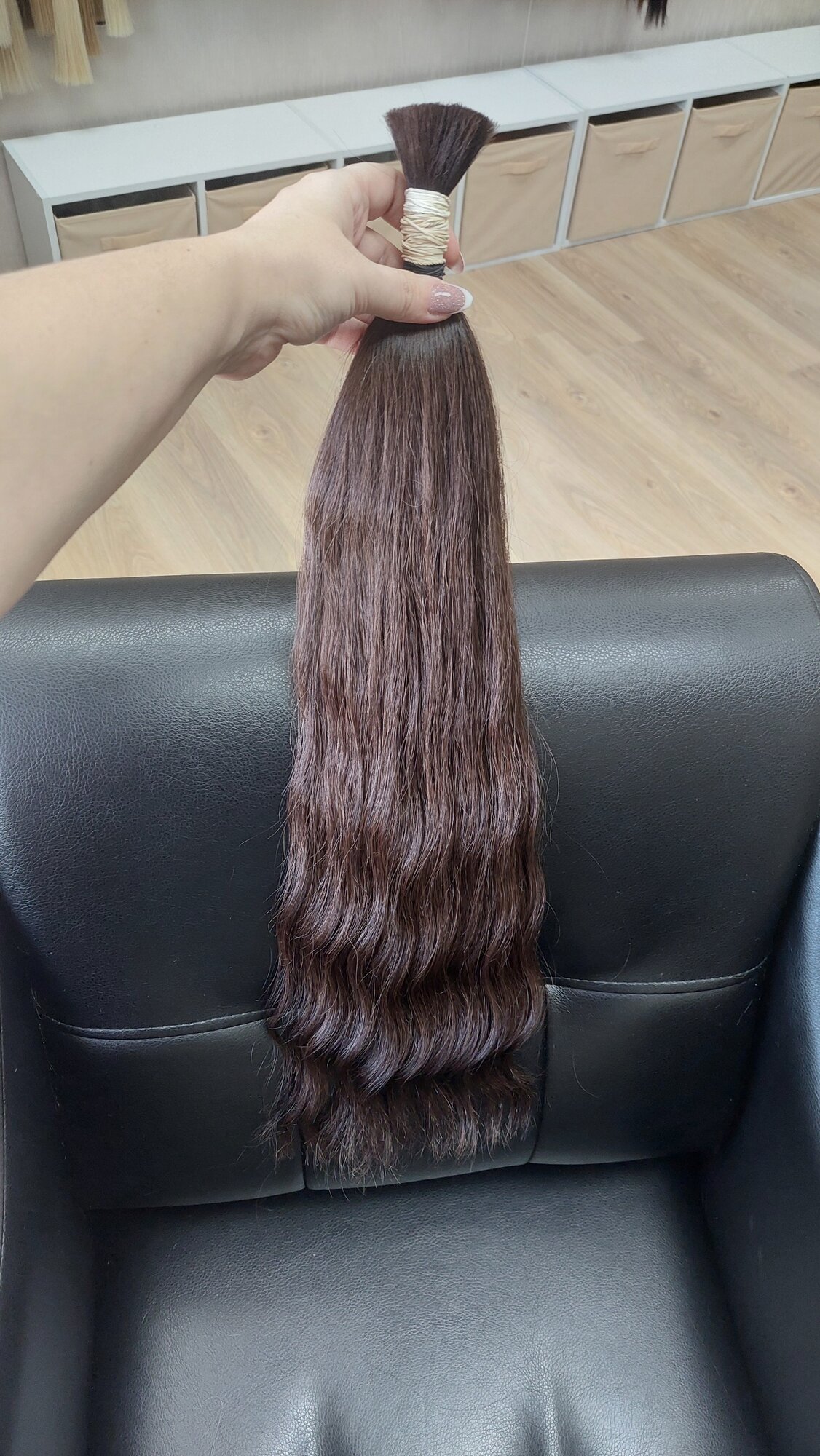 Натуральные волосы для наращивания, 60см, 100г, русые, славянка люкс, природная волна