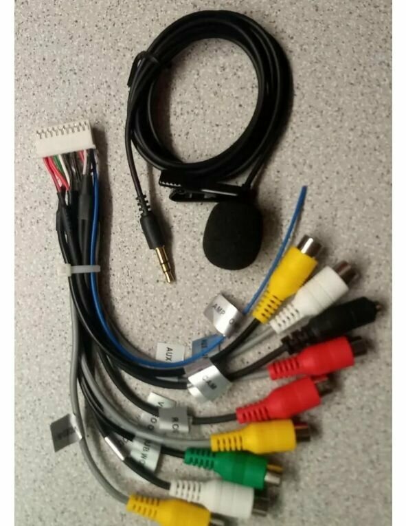 Комплект - Внешний микрофон(2,5мм)+Разъём RCA 20 pin для андроид магнитолы