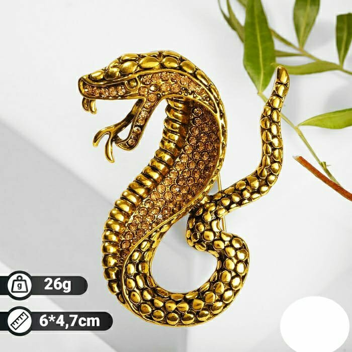 Брошь, стразы