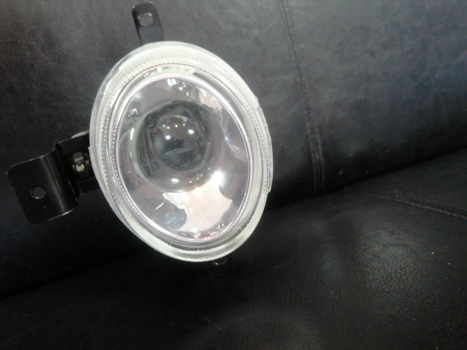 Правая противотуманная фара(птф) Хендай Соната HYUNDAI SONATA 2002-2005 год.