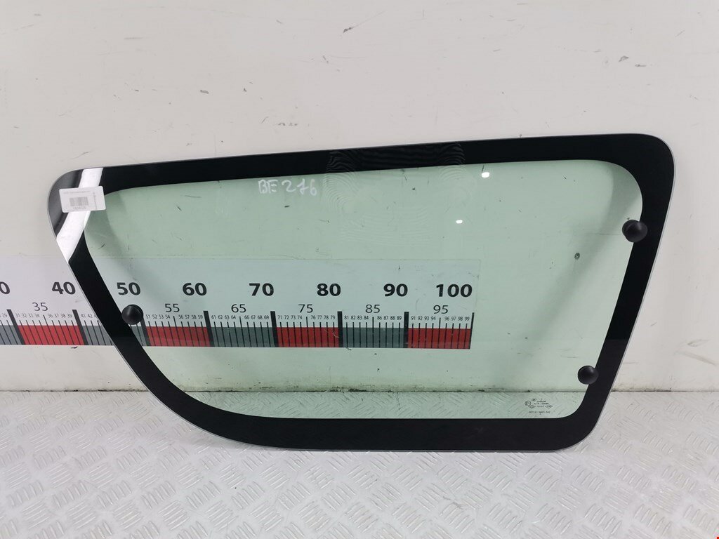 Стекло кузовное заднее правое Renault Logan 1 8200396108 арт. 1808029