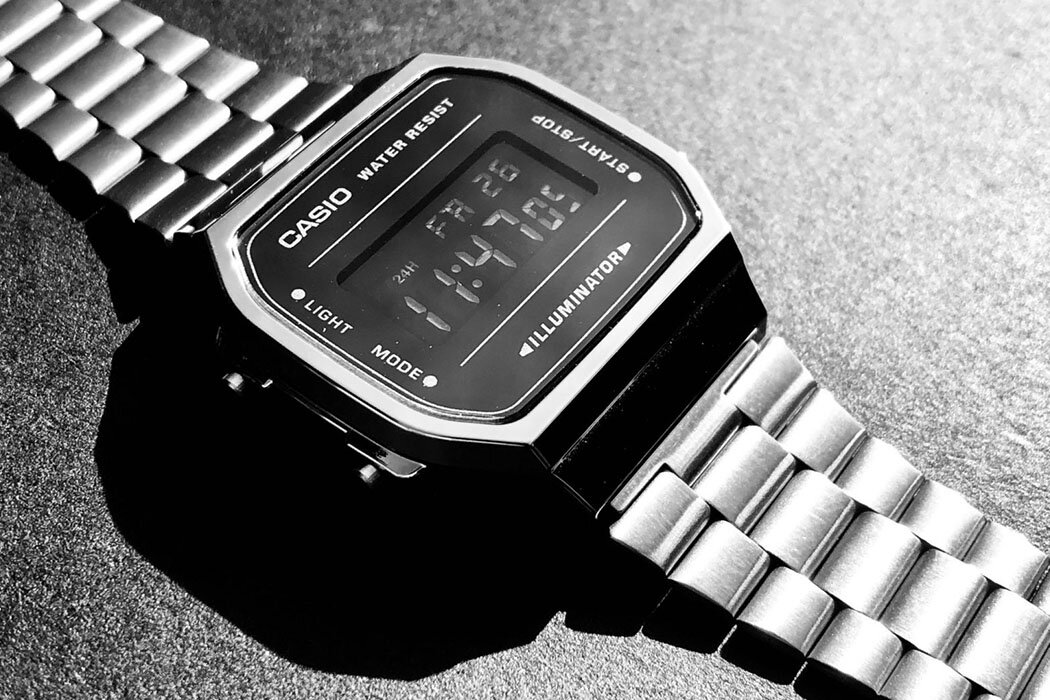 Наручные часы CASIO Vintage, черный/серебряный — фото 1