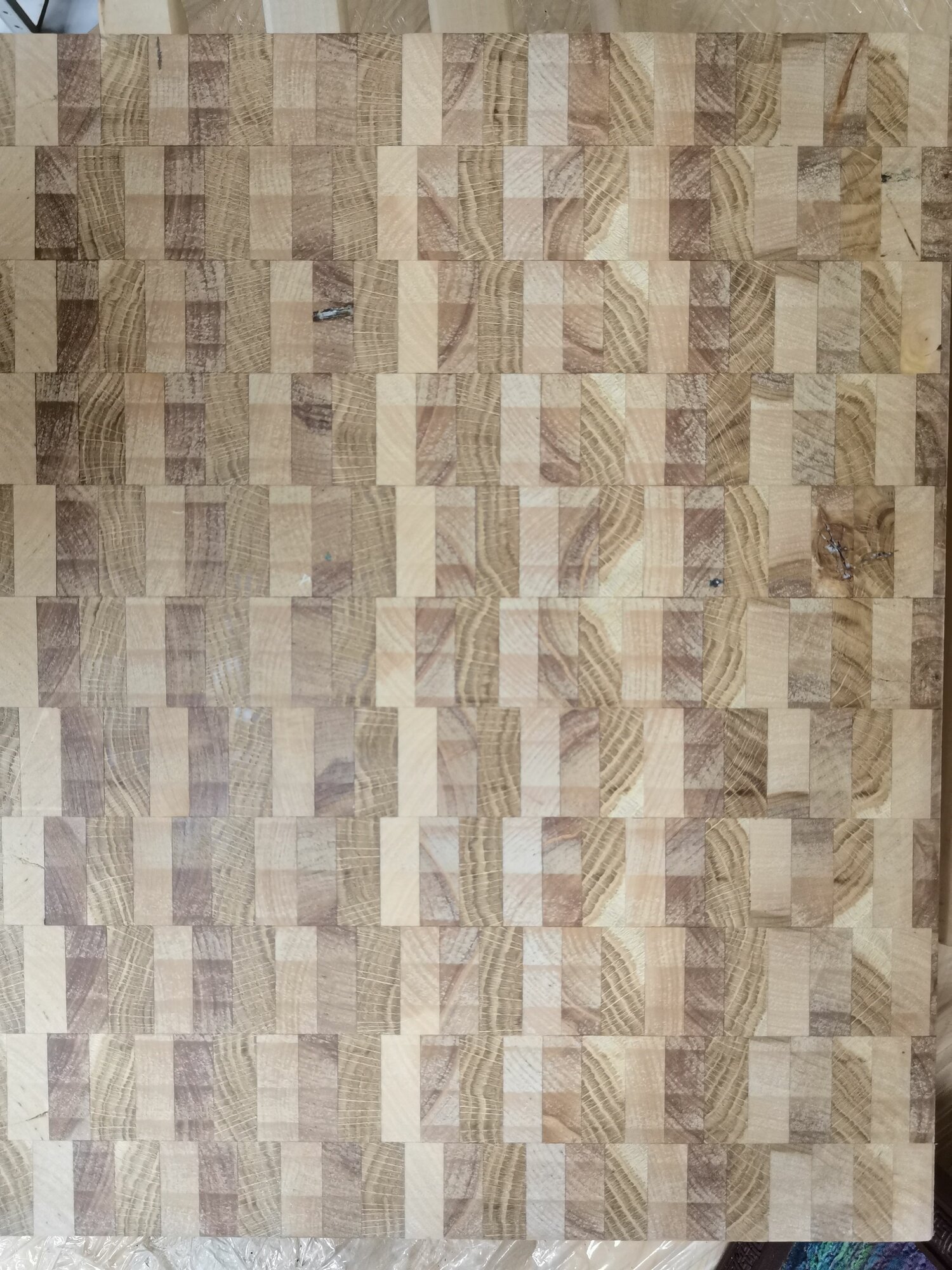 Разделочная доска торцевая (дуб, ясень, береза) 39,5х39,5х4см