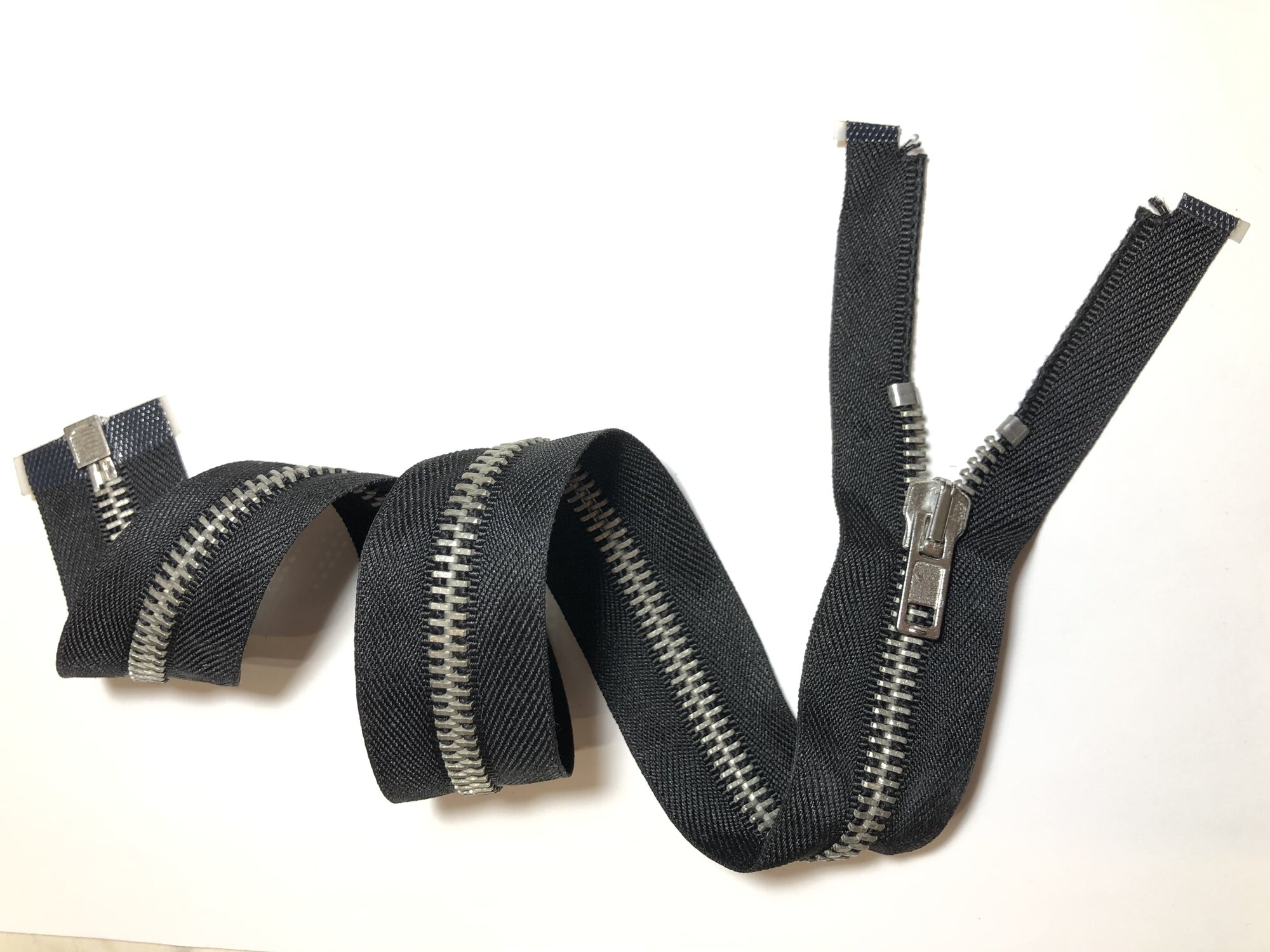 Молния металлическая разъёмная чёрная основа / матовый никель-звено, бегунок хром Т6 - 47см (1зам.) 1шт.