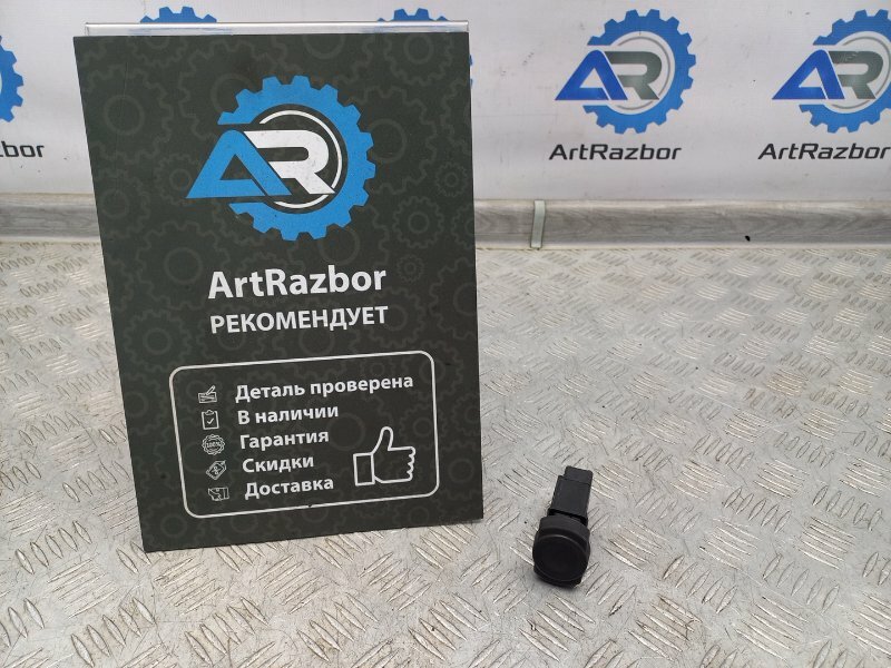 Б/У Кнопка аварийной сигнализации Renault Logan 1 / Рено Логан 1 1.4 K7J710 75 Л.С 2013