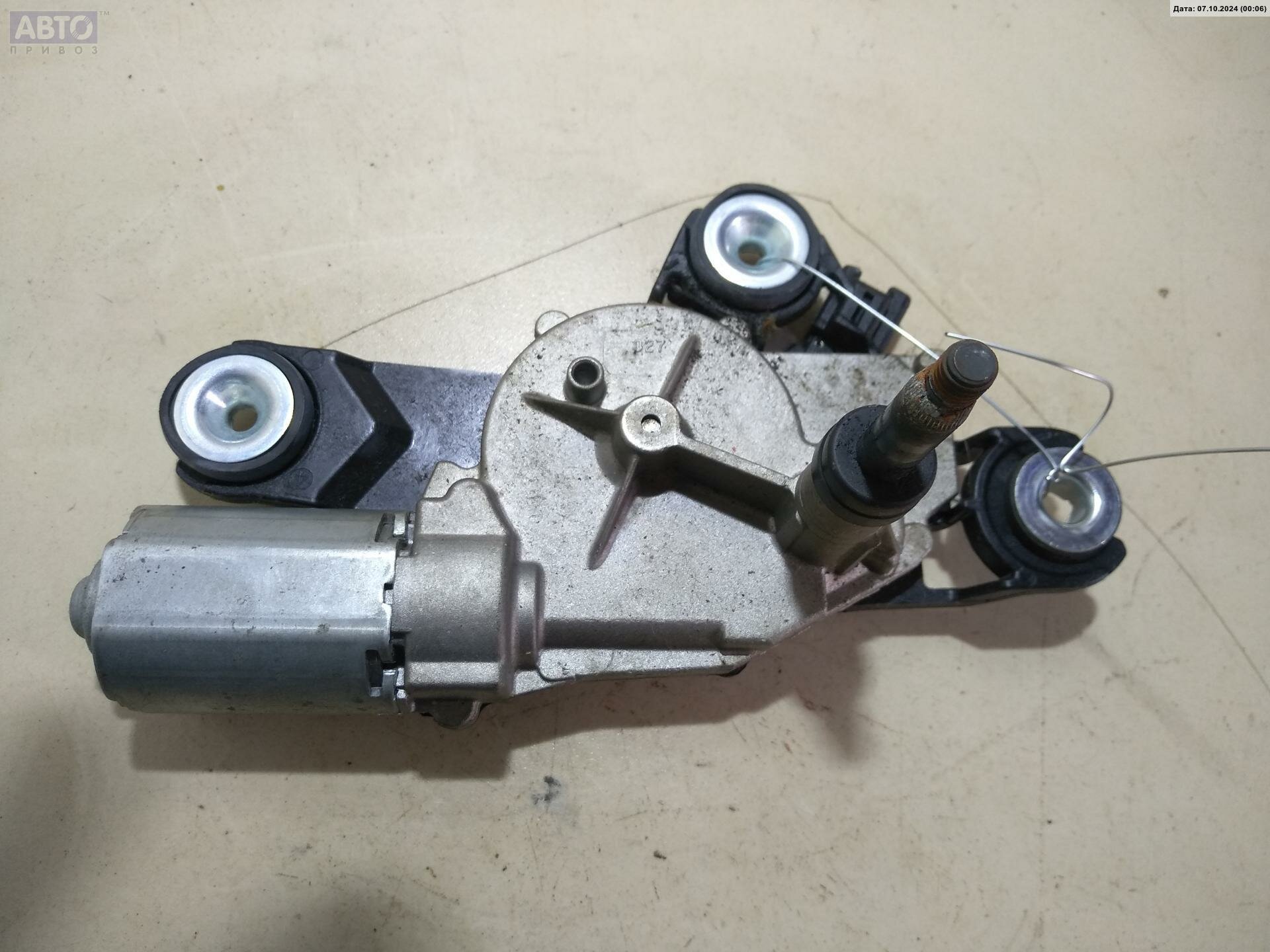 Двигатель стеклоочистителя заднего (моторчик дворников) Mazda 3 (2003-2008) BK