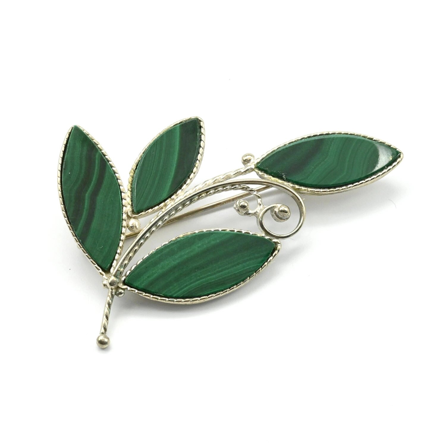 Брошь, малахит