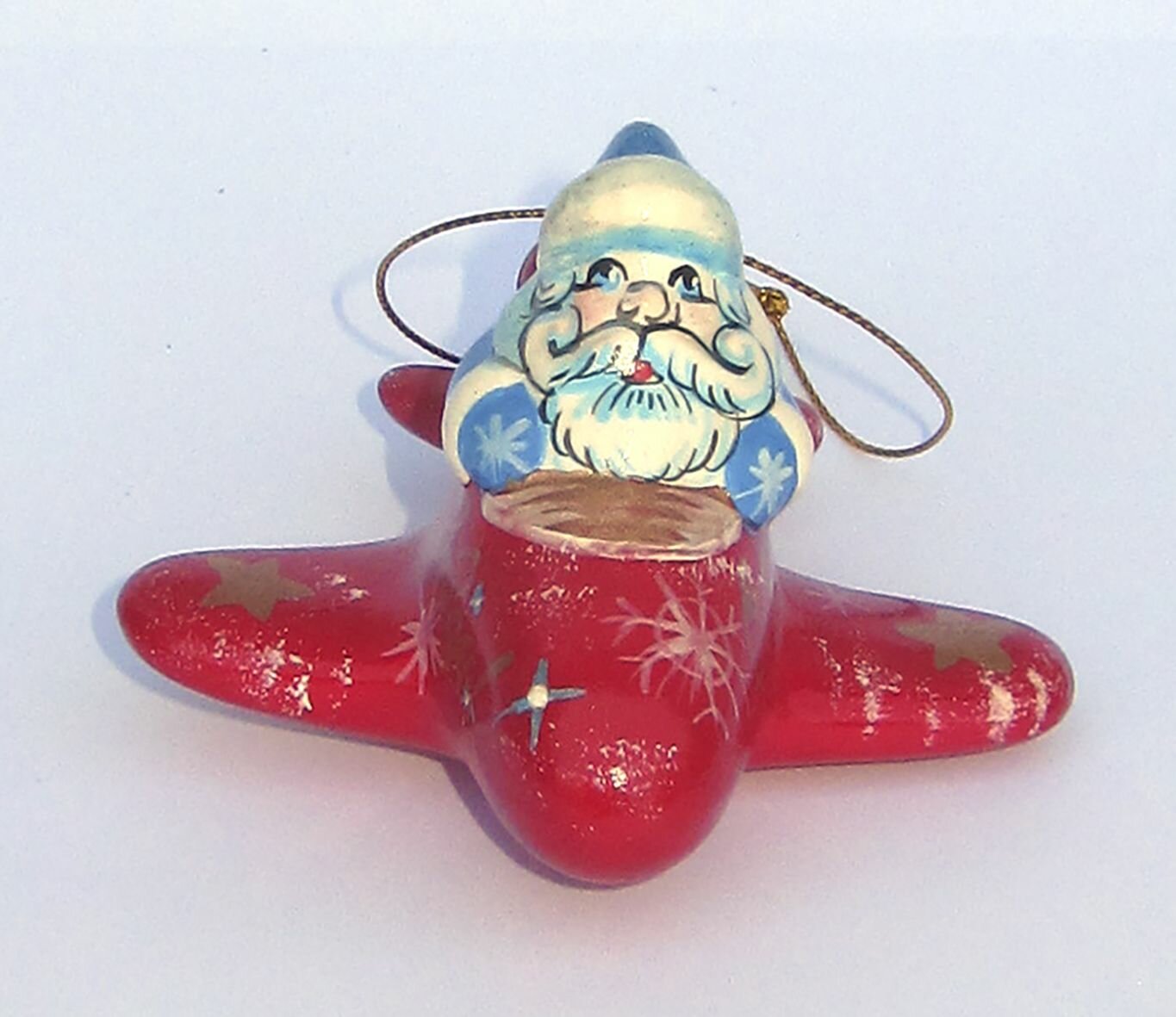 Елочная игрушка фарфоровая дед мороз на красном самолете. Ручная работа Россия.