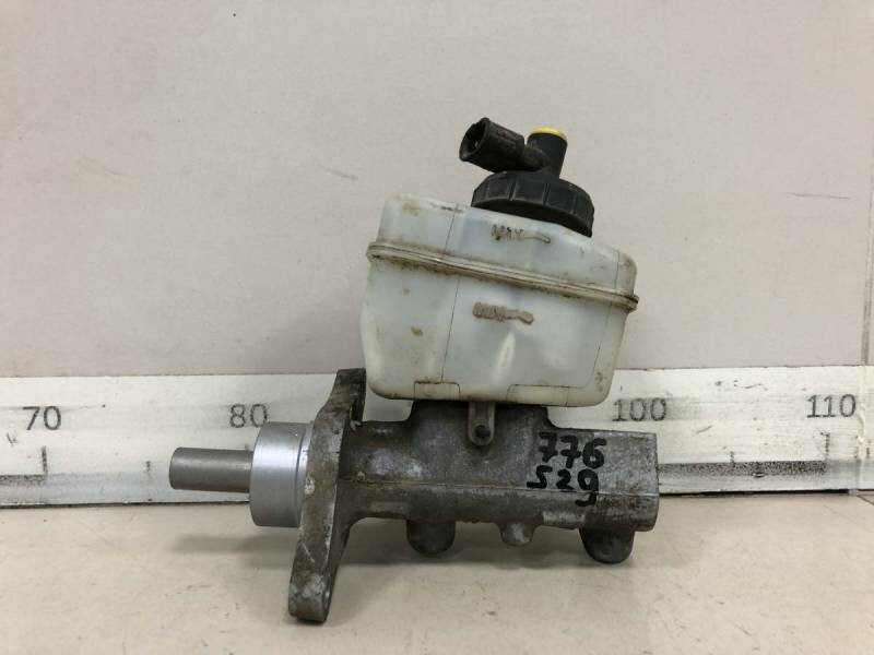 Цилиндр тормозной главный Renault Duster 2012 кат.номер: 460119952R 6001551315