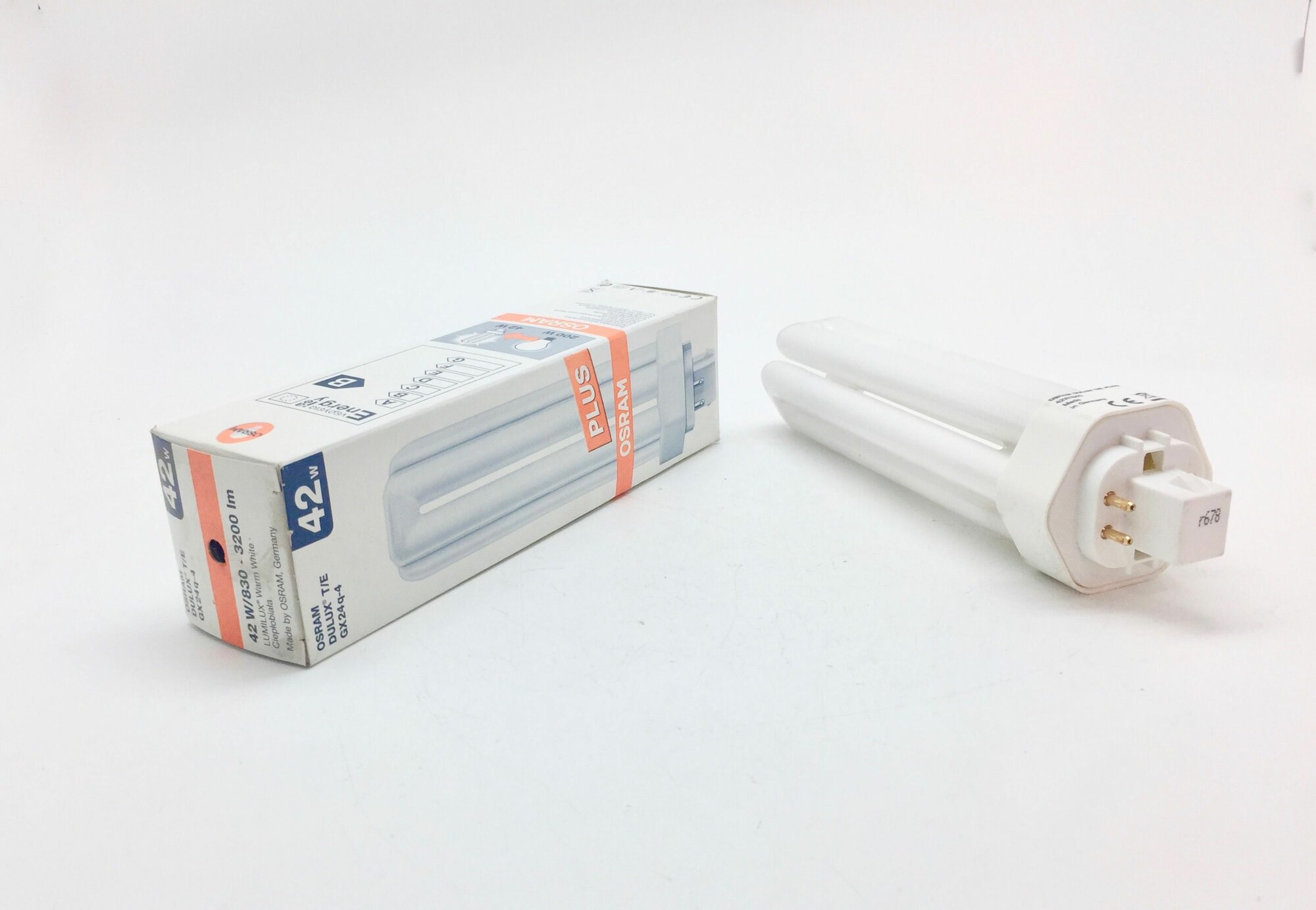 Лампа компактная люминесцентная DULUX T/E 42 W/830 PLUS , GX24q-4, 42W , 3000 K , OSRAM, производства Германии