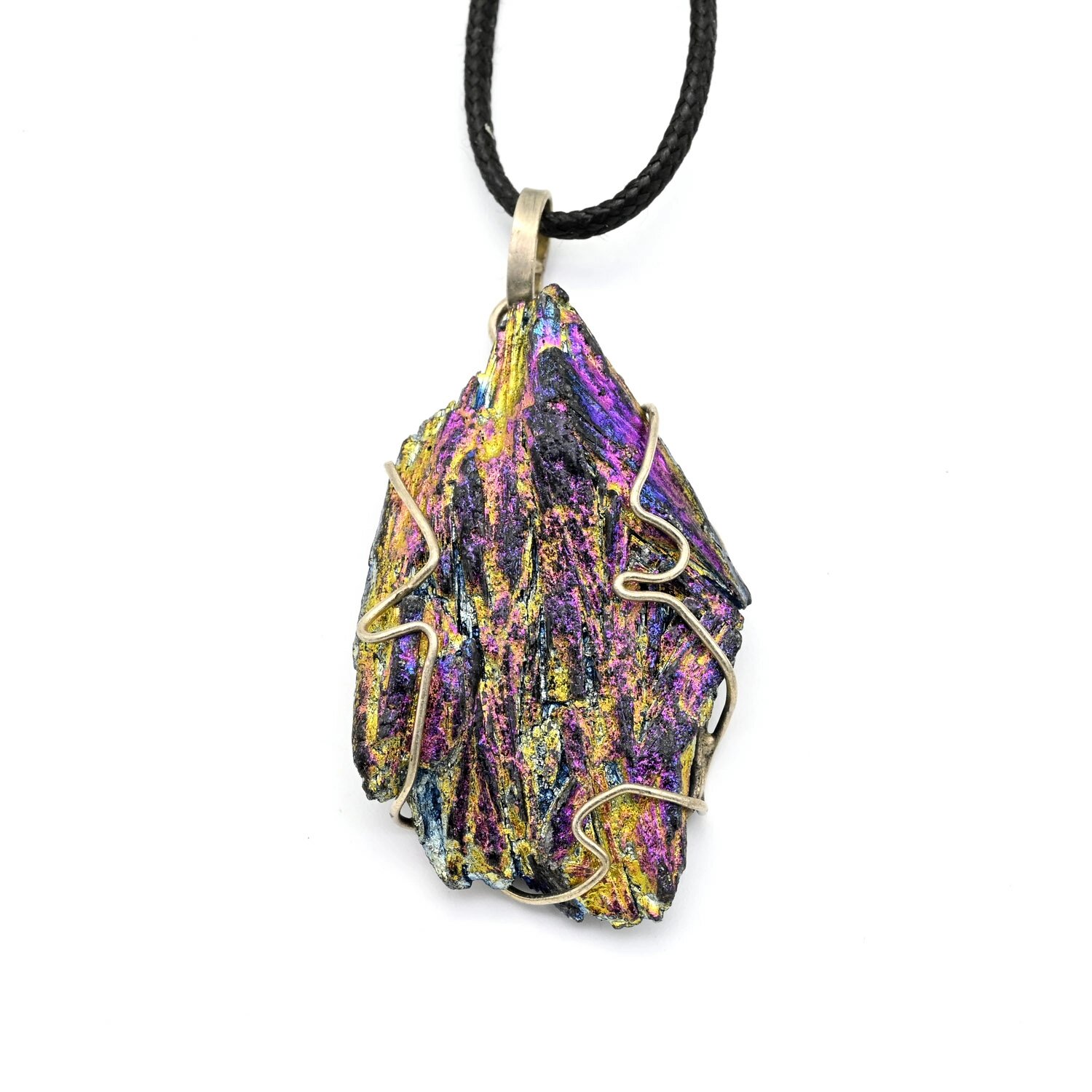 Подвеска, кианит