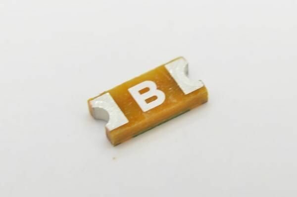 Предохранитель LITTELFUSE 0466.125NRHF плавкий SMD120632X16MM, 1 шт
