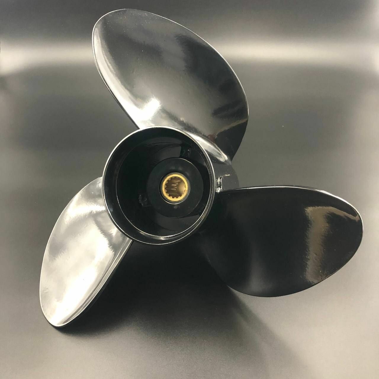 Гребной винт Suzuki DF150-DF300 Sema (3x16x21-1/2) (Polastorm), OEM 5237-3160-22