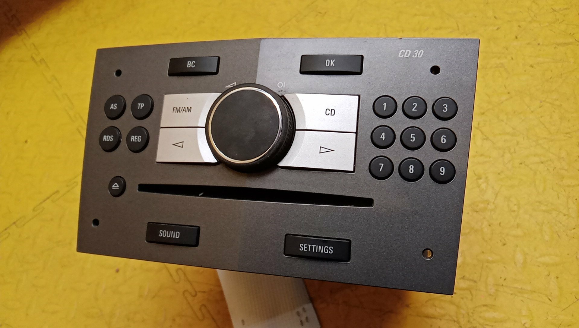 Магнитола Vectra C Opel 13263049