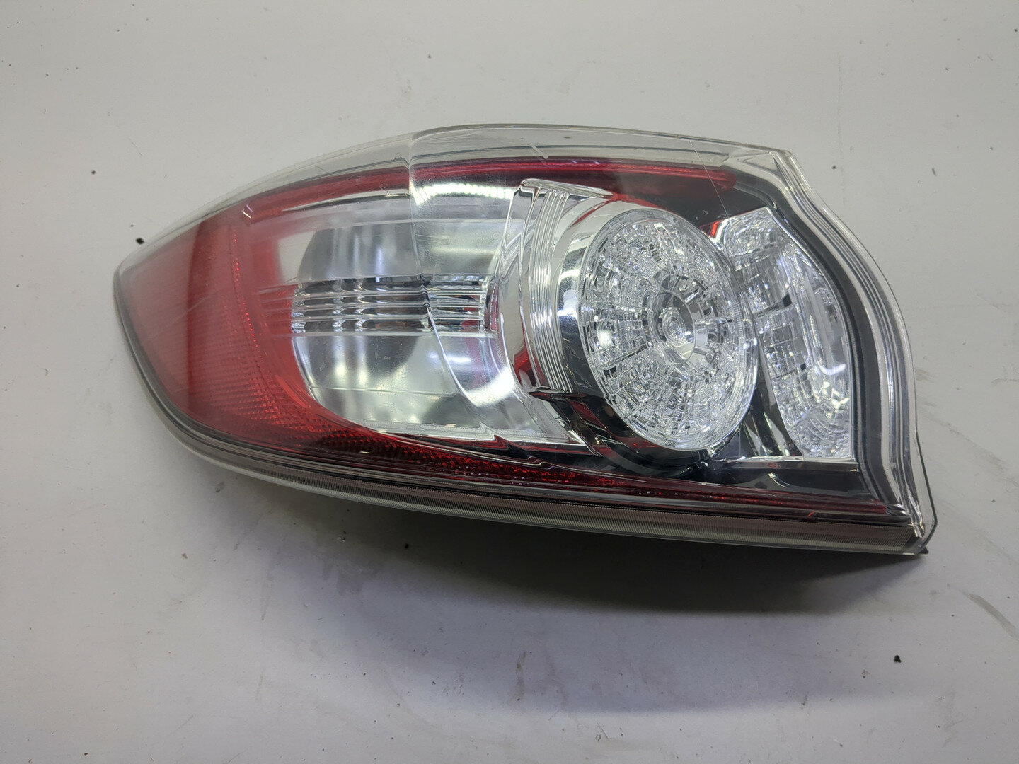 Фонарь (задний) левый Mazda 3 (BL) Б/У