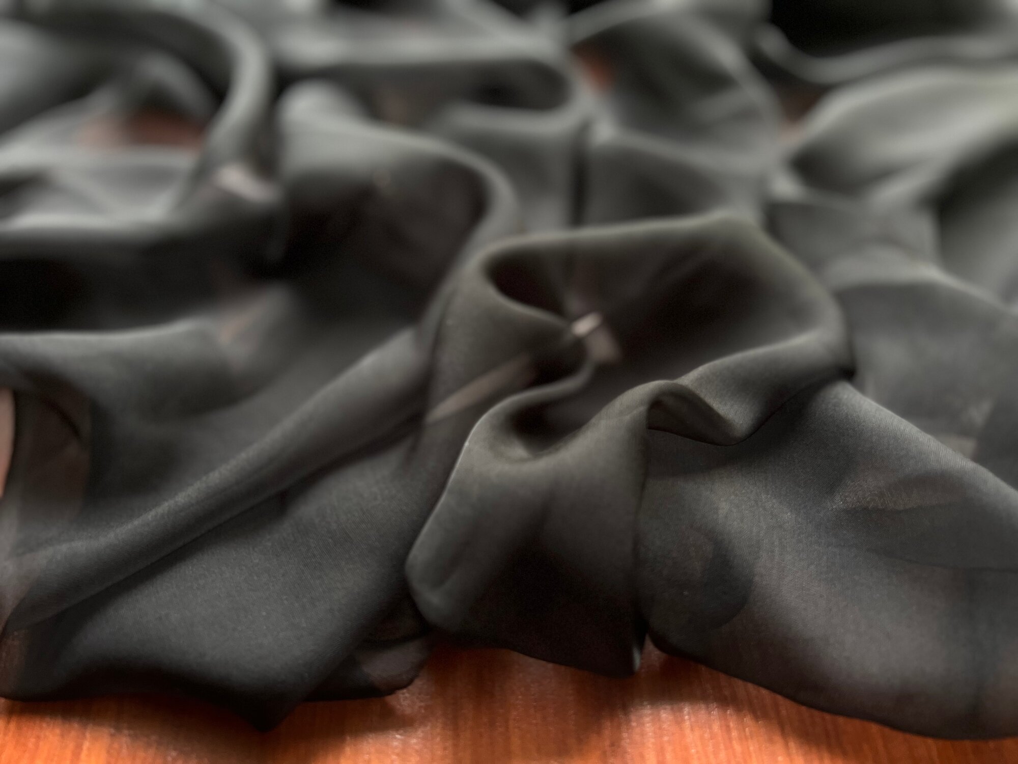 Шёлк Шифон черный, 100% Натуральный Шёлк, 5 момми Ширина 140 См, Шёлковая Ткань Креп-сатин