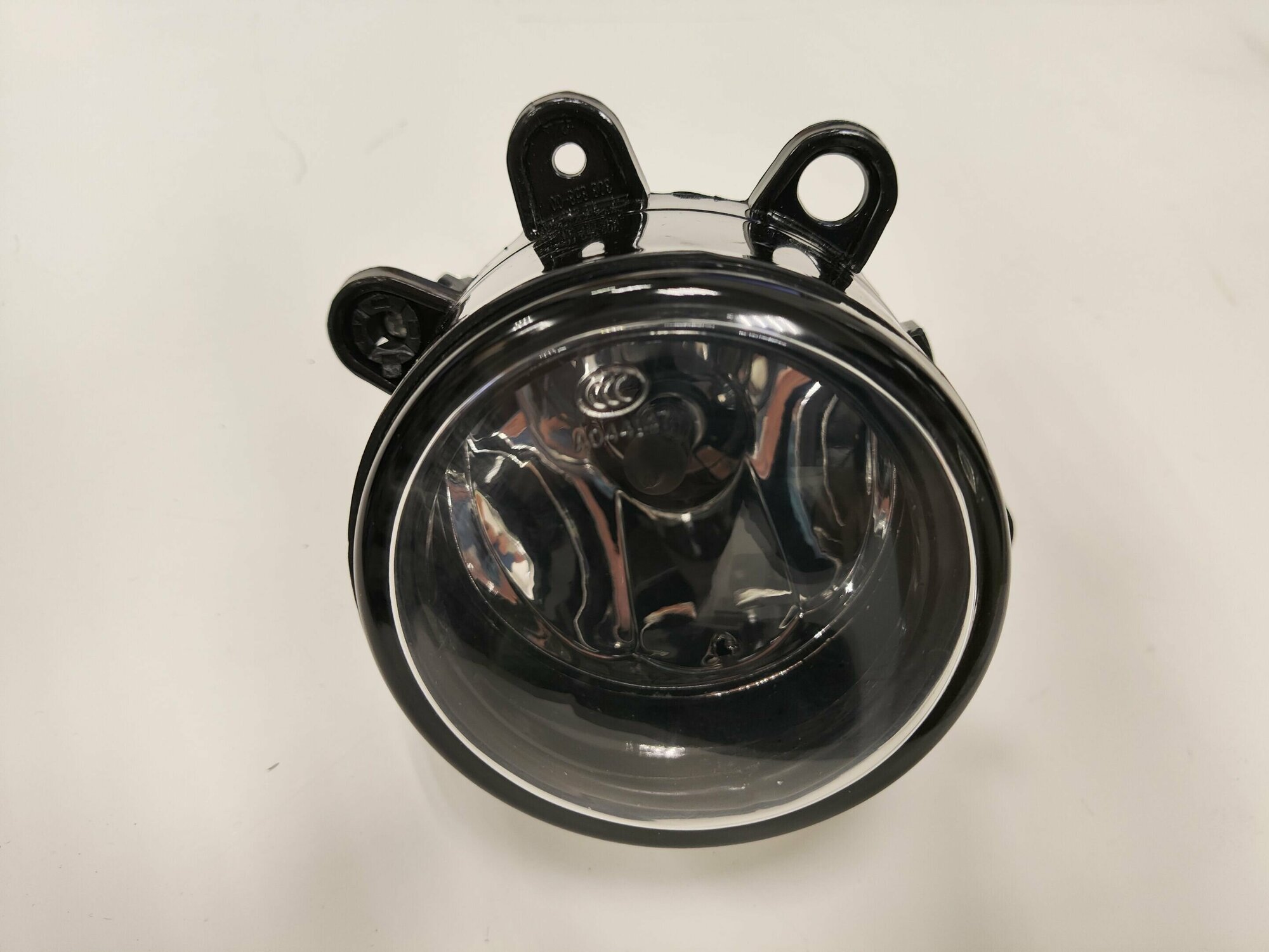 Фара противотуманная правая Faw Besturn B50 [1.6 8V 5MT седан] FC025189X