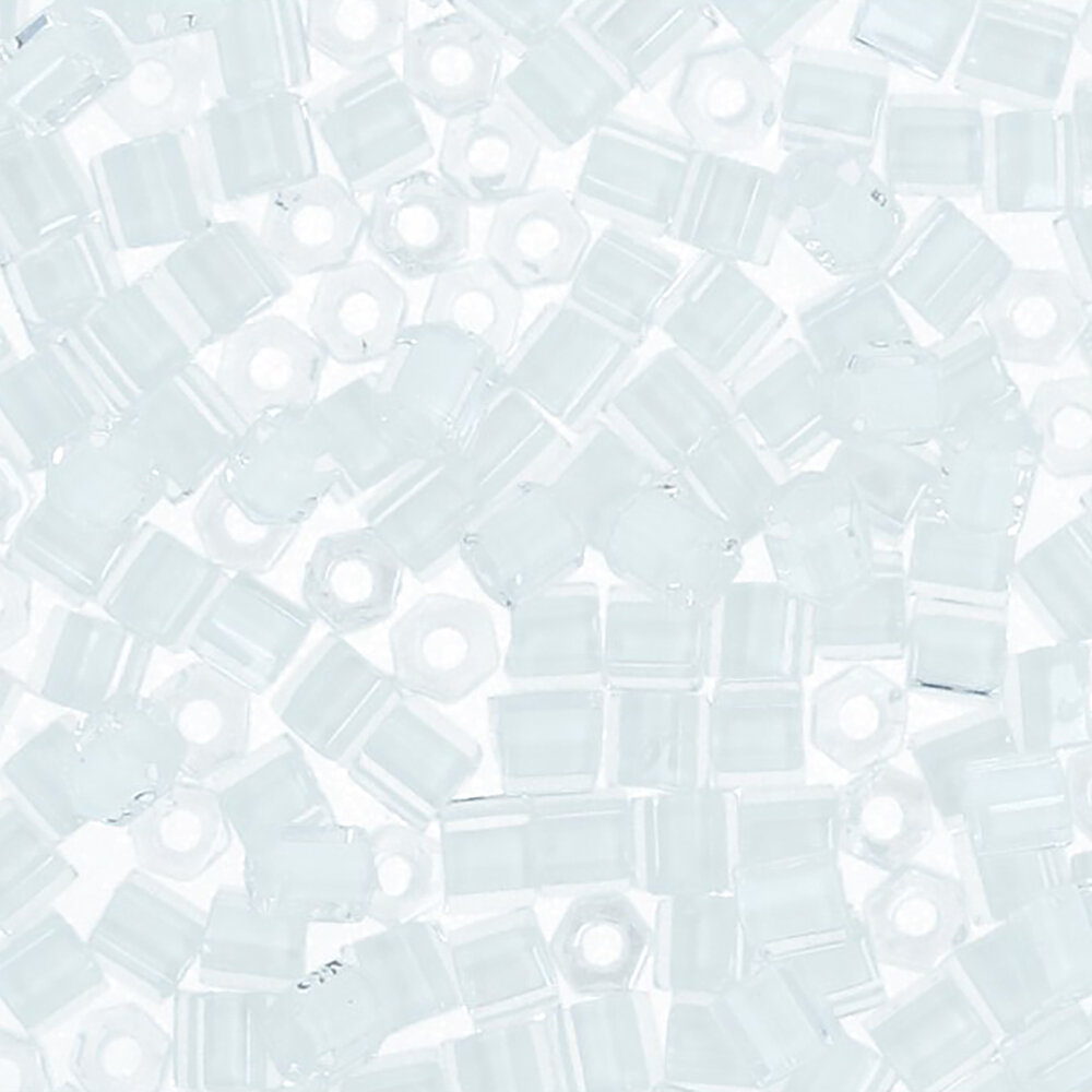 Бисер TOHO Hexagon, размер 11/0, цвет #981 (Окрашенный изнутри, хрусталь/снег), 10 грамм