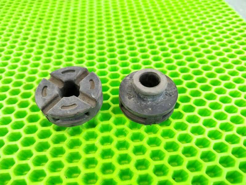 Подушка радиатора Ssangyong Actyon CK G20DF 2010- 2133234002