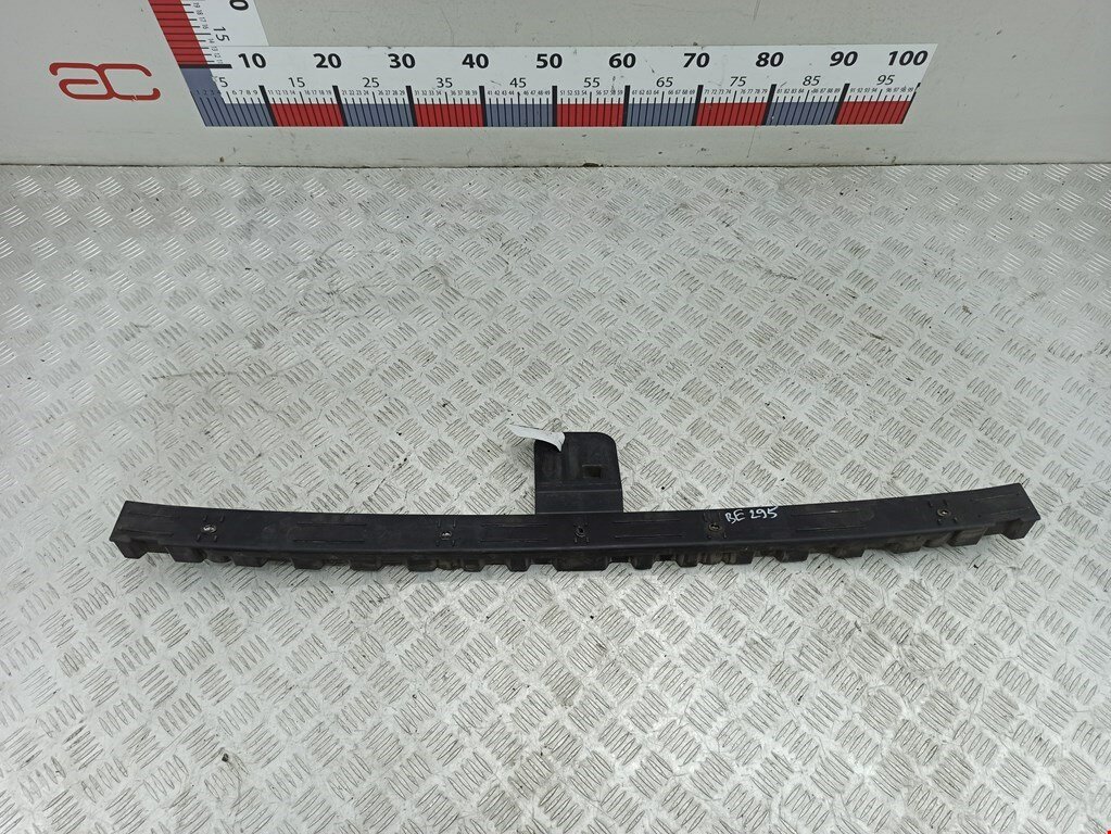 Кронштейн (крепление) заднего бампера левый Ford Focus 2 1384509 арт. 1805037