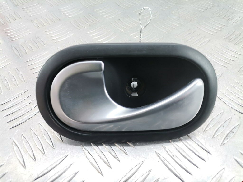 Ручка двери внутренняя передняя левая Renault Megane 2 8200843631 арт. 1692006