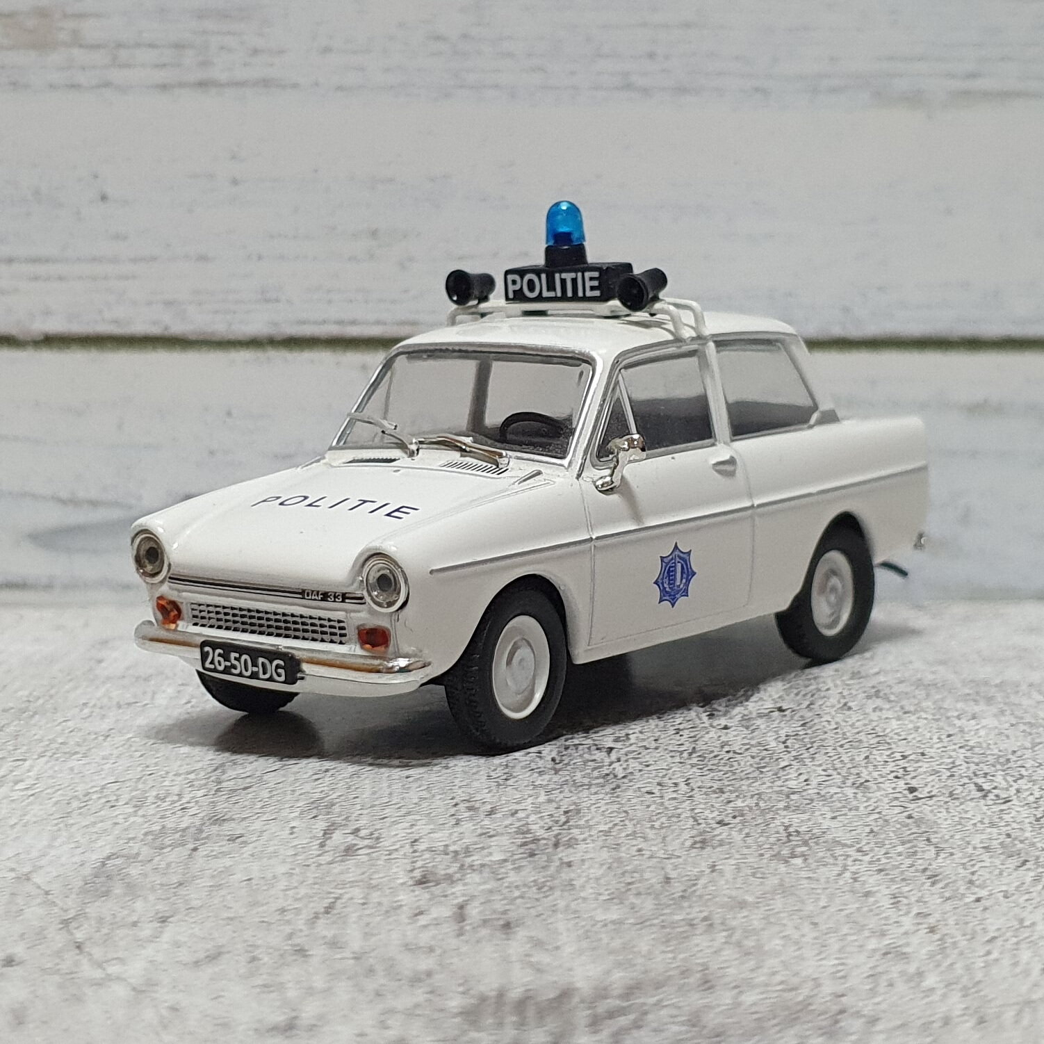 Daf 33 Полиция Голландии Коллекционная модель автолегенды ссср Deagostini 1/43