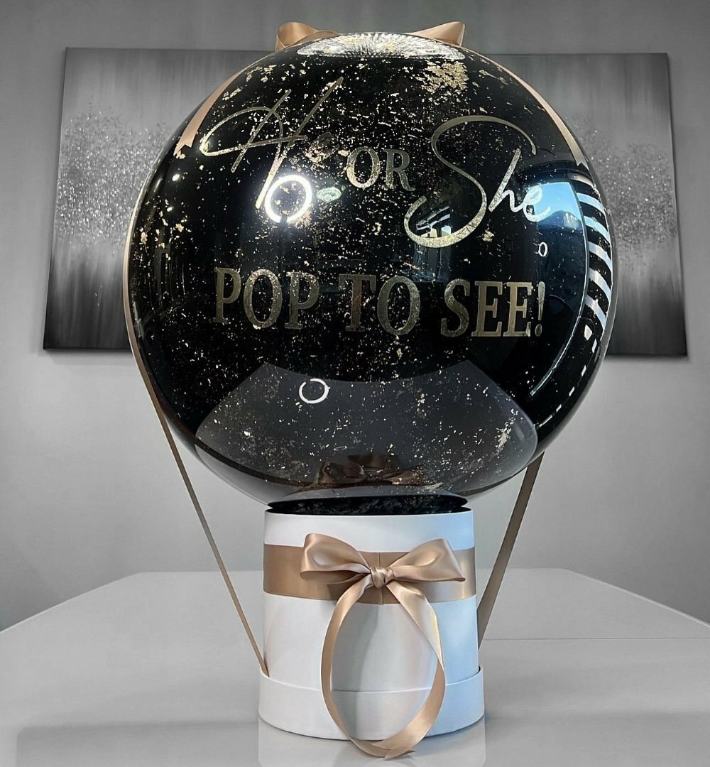 Эффектный баблобокс со стеклянным шаром и Вашей надписью